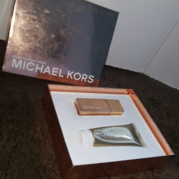 Michael Kors | Other | Mk Perfume Set | Poshmark